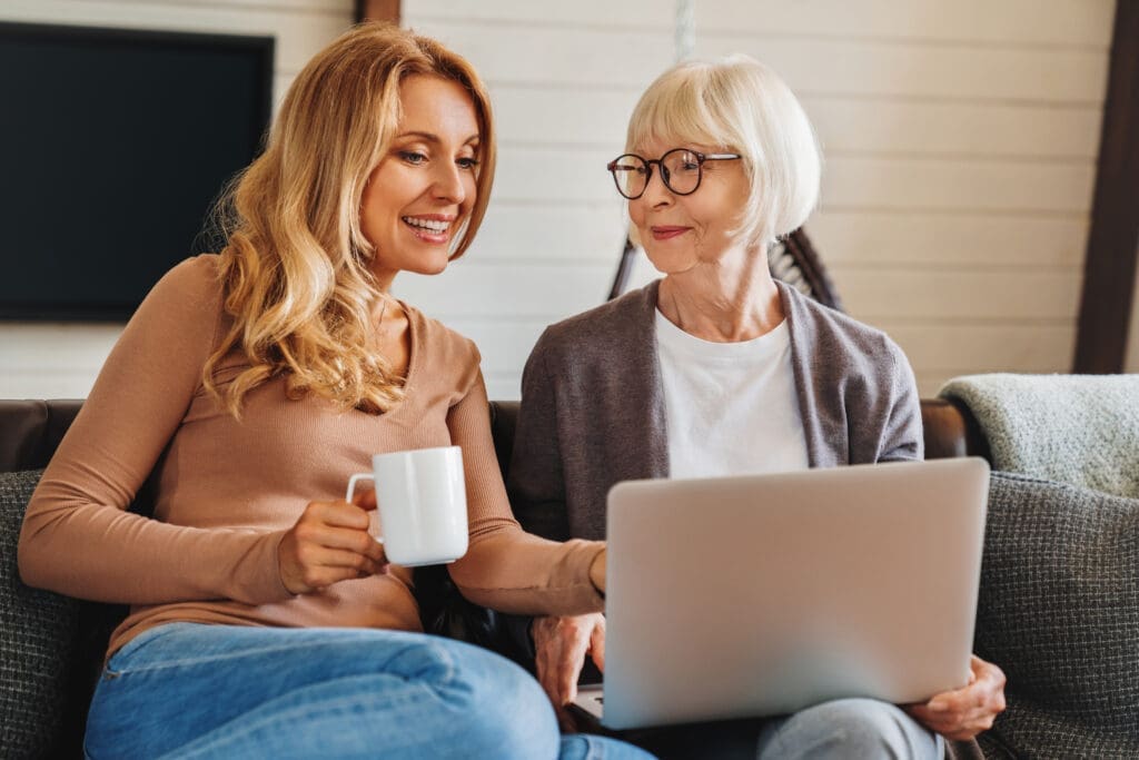 A Guide To The Top 8 Best Computers For Seniors | Clarendale West End